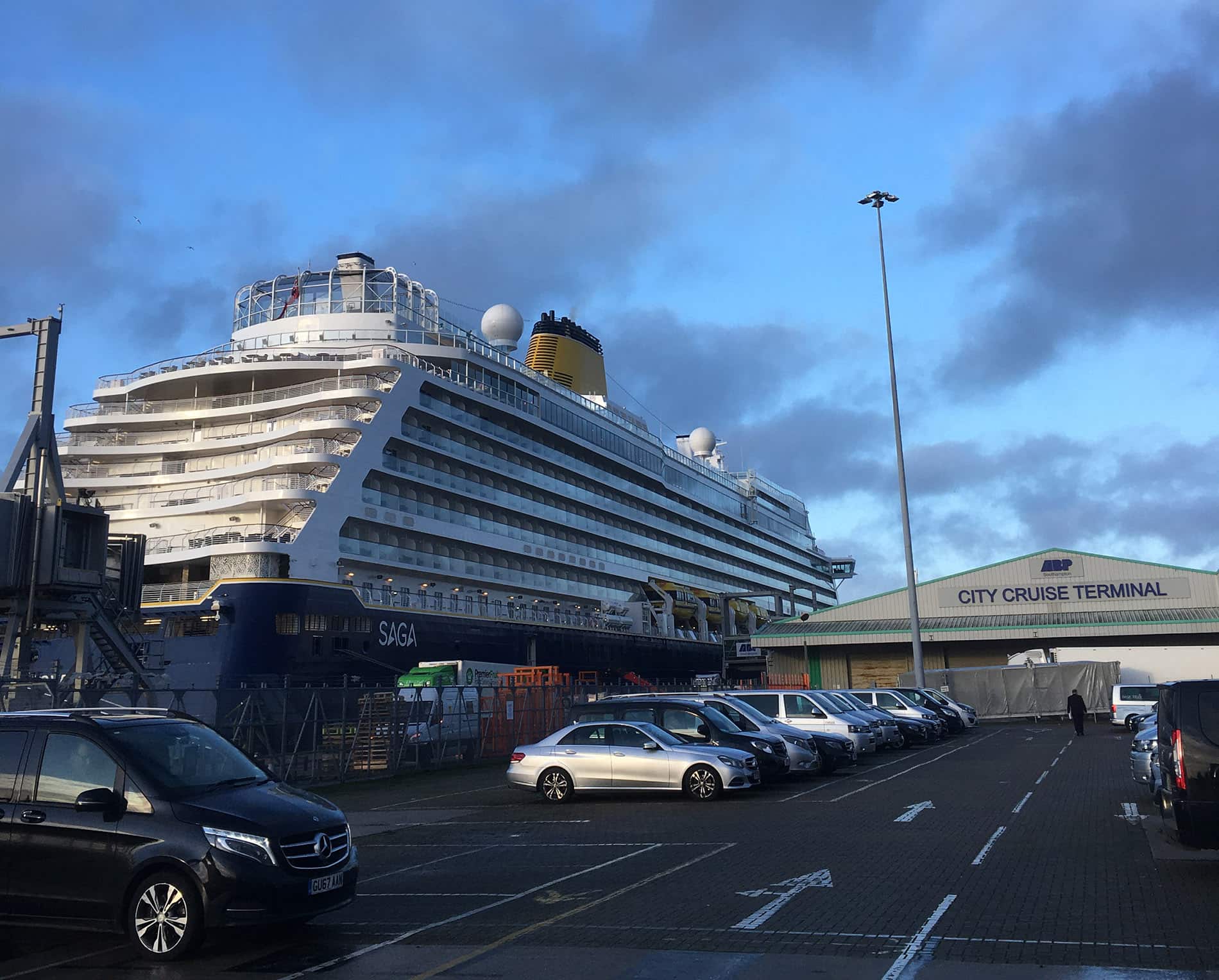 Port Transfers Nottingham | Chauffeur VIP | Port Chauffeur
